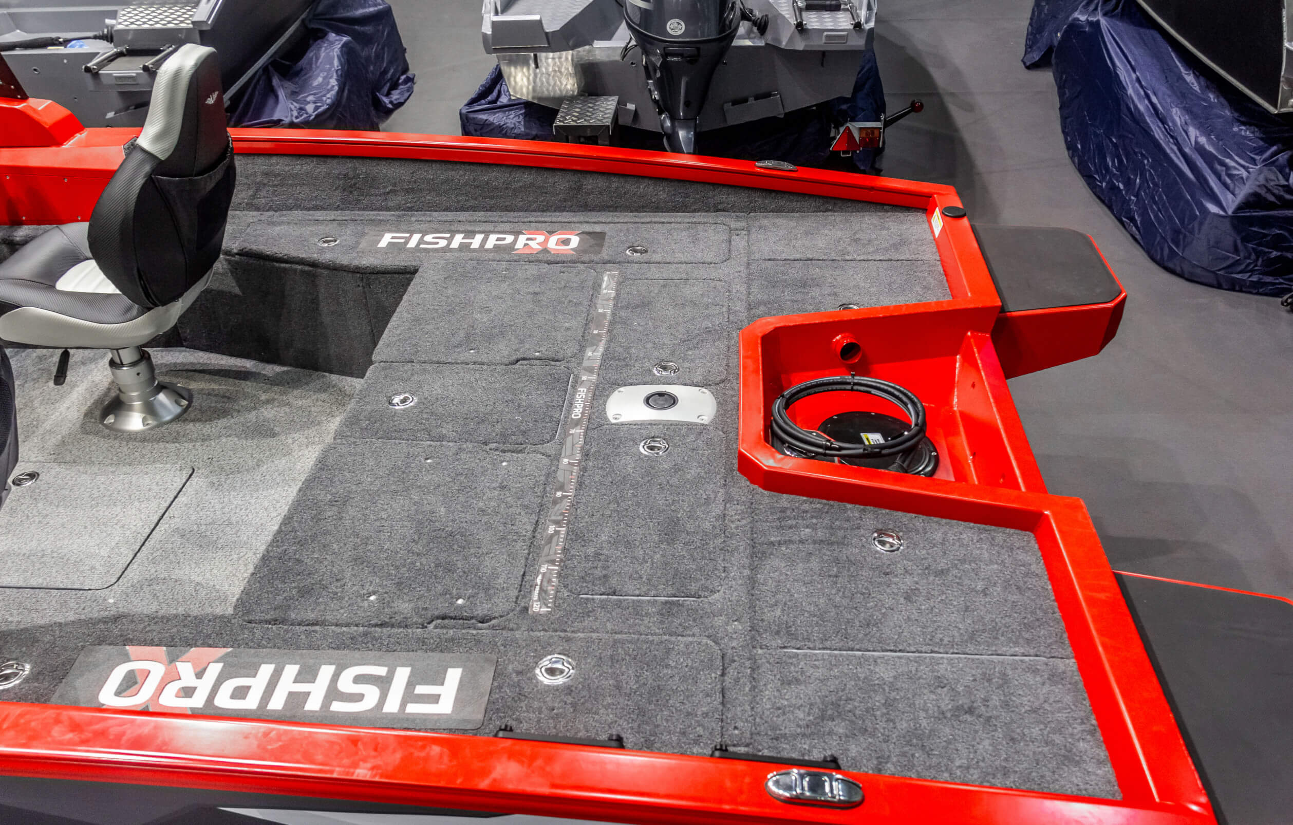 FISHPRO X7 - алюминиевая лодка для рыбалки VBOATS